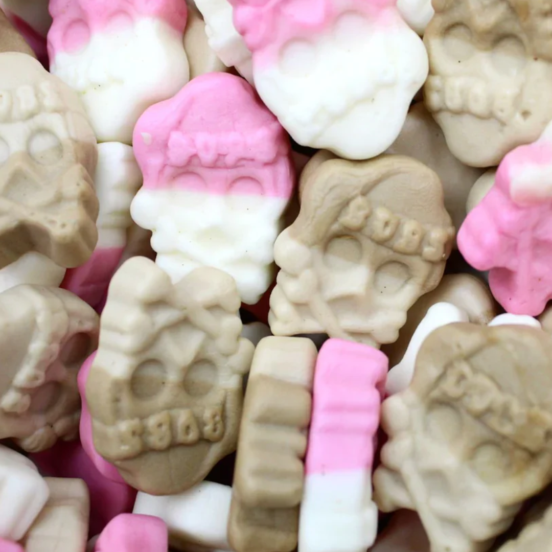 BUBS Julmust & Butterscotch-Raspberry Skulls (Swedish) | Poppin Candy